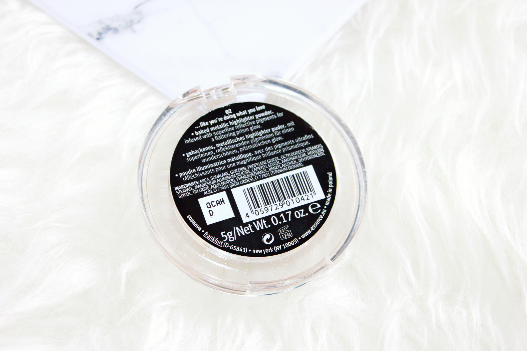 Essence Glow Like… Trend Edition Review 14 | Eline Blaise Essence Glow Like… Trend Edition Review 14 | Eline Blaise