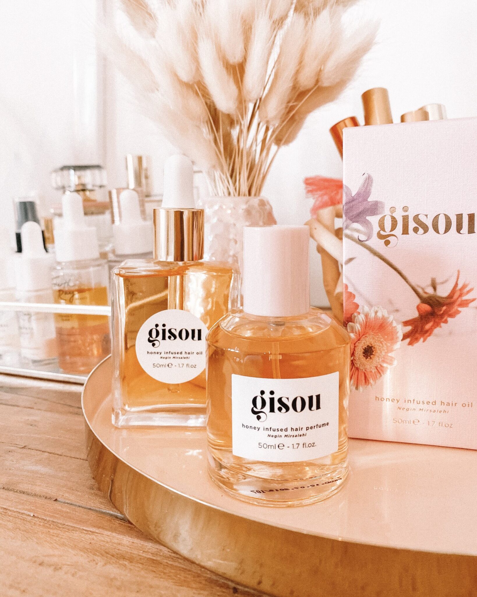 Gisou Honey Infused Hair Oil & Hair Perfume Review | Eline Blaise
